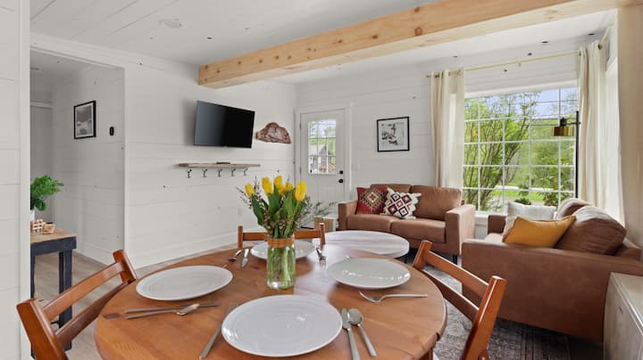 Charming Mountain Haven - Stowe, VT