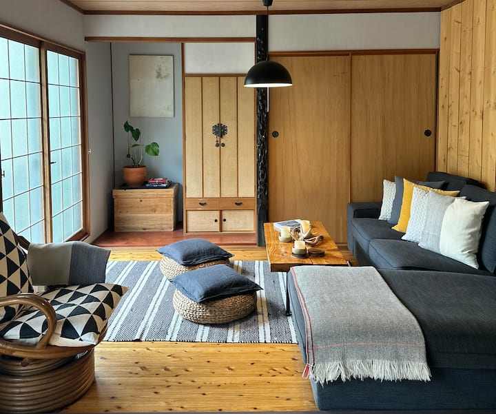 Spacious Lodge Near Moiwa - Ski, Relax, Repeat - Niseko