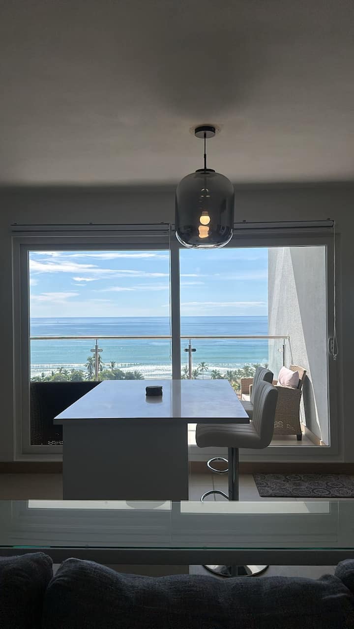 16th Floor Oceanview Bliss - Jaco