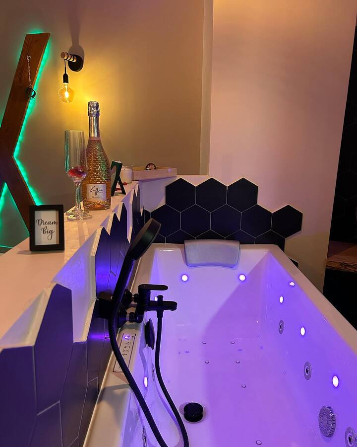 Love Room 'Secret Des Combles' Vosges - Plombières-les-Bains