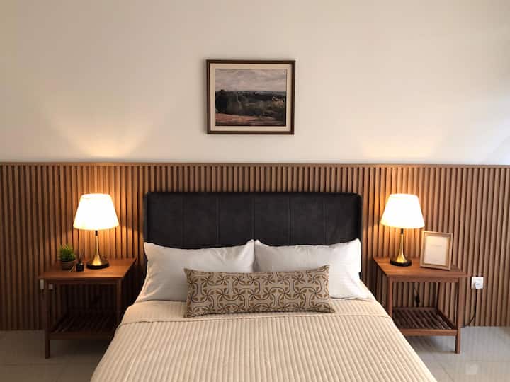 Hanami Haven - Zeta Park Nilai - Mantin
