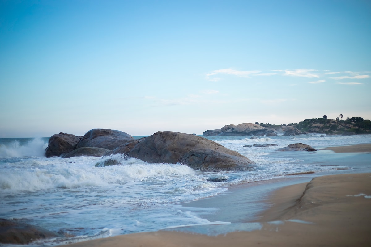 Villa con piscina pequeña - Hoteles en renta en Kirinda, Provincia Sur ...