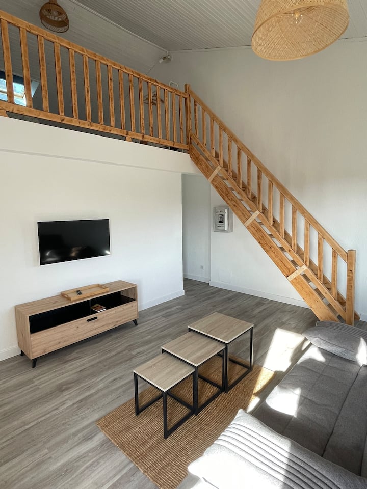 Appartement Avec Mezzanine Et Piscine - Bormes-les-Mimosas