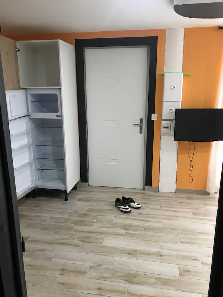 Appartement Sur Route Euro 6 - Decize