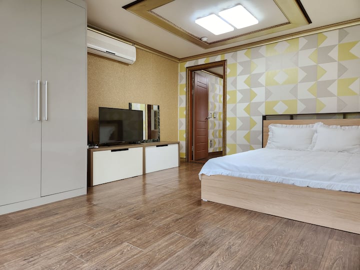 이호리조트, 투룸B/이호테우해변 근처 집처럼 편안한 숙소 - Jeju-si