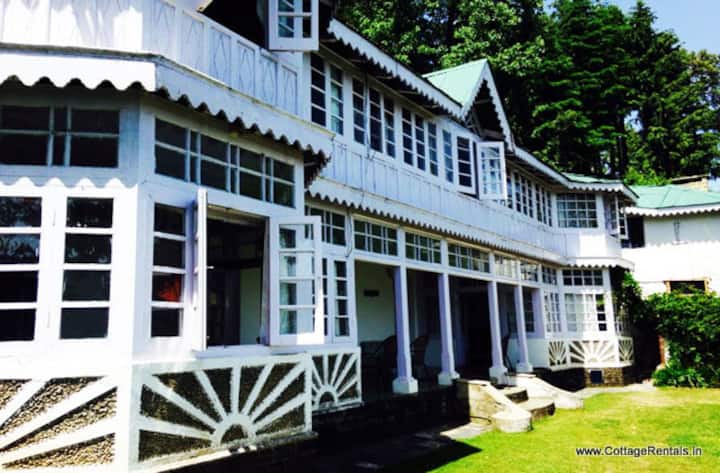 3 Bedroom Boutique Cottage In Dalhousie - Khajjiar