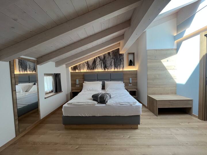 Leroccevaldinon-quality Room & Breakfast_basalto - Cles