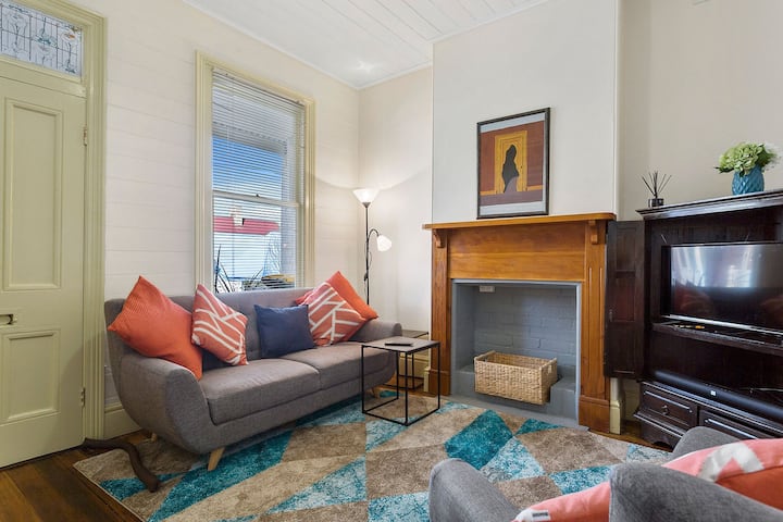 Cosy Glebe Cottage—stroll To Central Hobart - Hobart