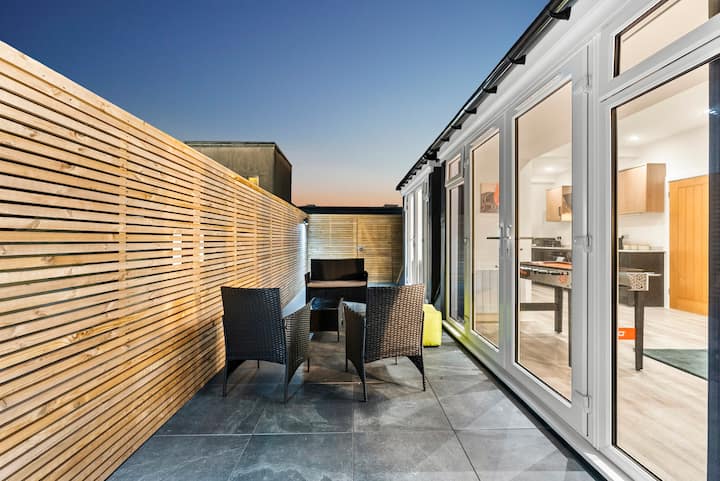Central Worthing Penthouse - Private Terrace - Brighton and Hove