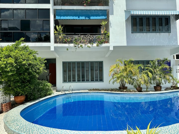 Blue Breeze - At Phayathai Bts & Airport Link - Bangkok