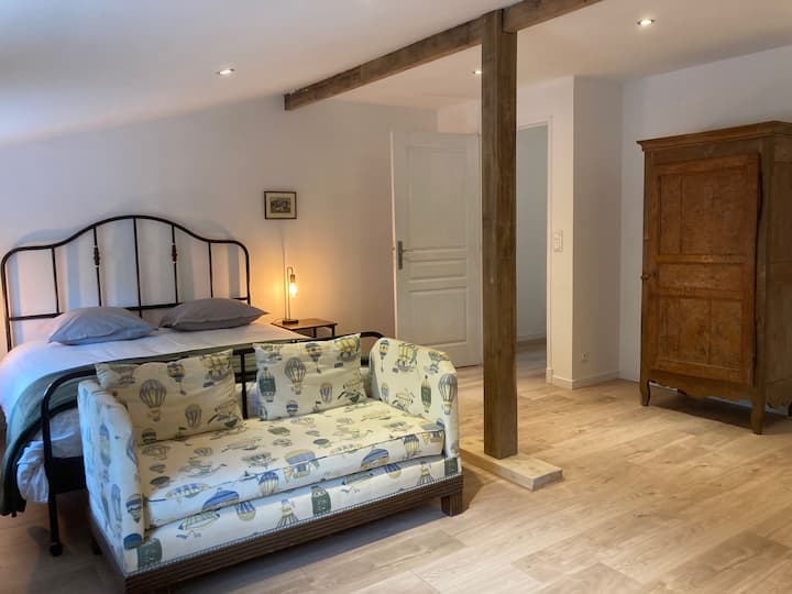 Atelier Chambre, Petit Déjeuner - Semur-en-Auxois