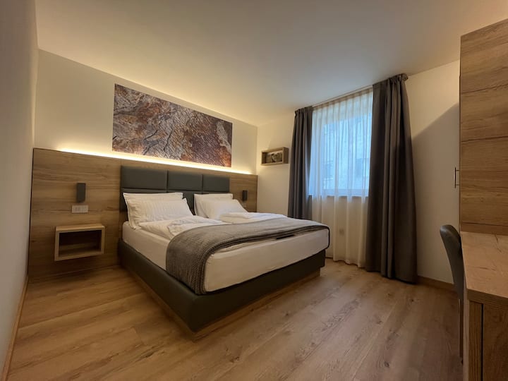 Leroccevaldinon-quality Room & Breakfast_fillade - Coredo