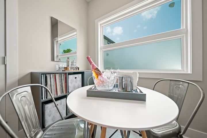 The Record House- 2br Modern Apt - Nashville, TN