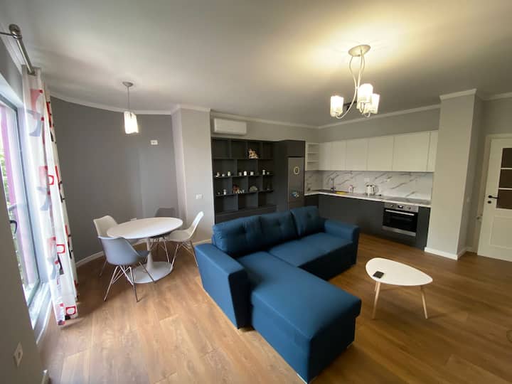 Lana River Modern Apartment - Tirana