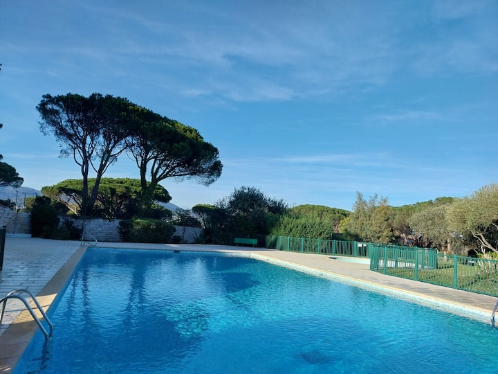 Carpe Diem' Azur Blue - Gassin