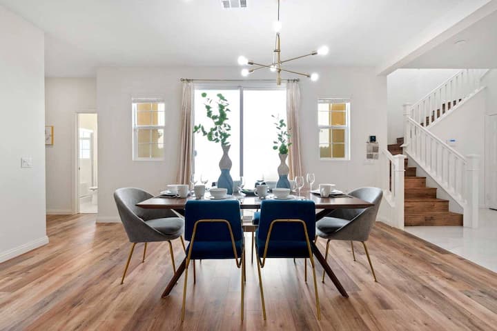 Relocation Specialist: Flexible Showings M#41511 - Chino, CA