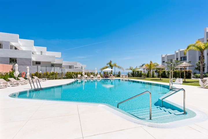 Luxury Seaview Resort Apartment - Manilva