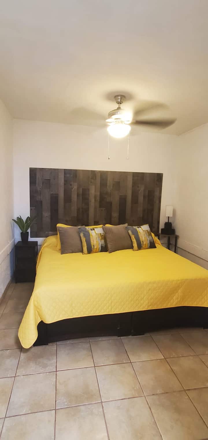 Charming Studio Apartment - Douglas, AZ