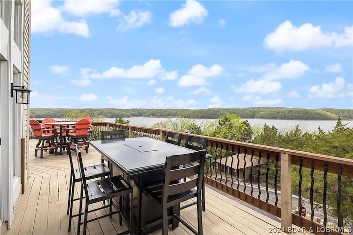Maestro's Perch: Lakeview Bliss - Osage Beach, MO