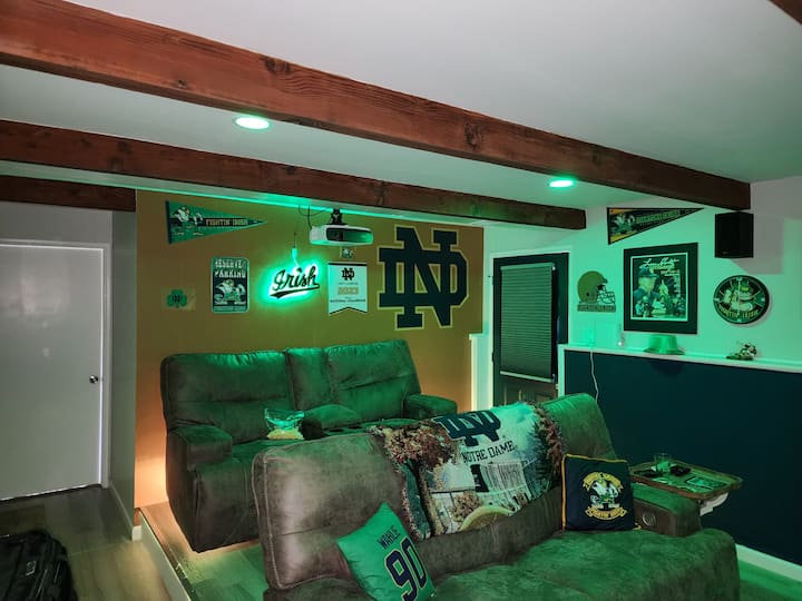 Ultimate Notre Dame Fan-cation (Entire Floor) - South Bend, IN
