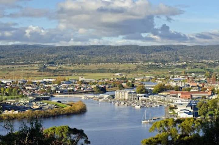 Best Views, Best Home, Best Value, Best Small City - Launceston