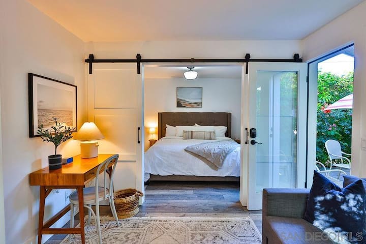 Coastal Cottage-farmhouse Style - San Diego, CA