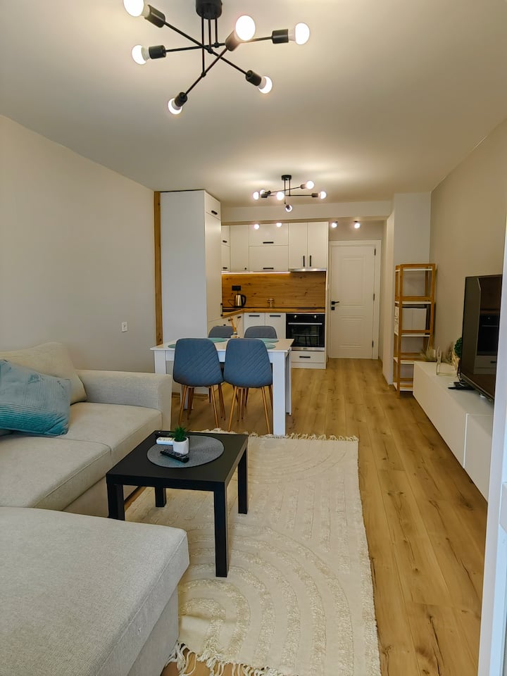 Апартамент  Blue Cream - Burgas