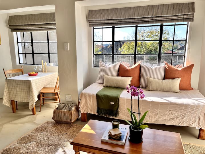 Hilton Hideaway Cottage - 希爾頓