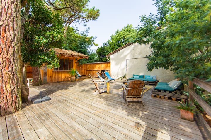 Cabane Typique En Bois Dans Les 44 Hectares - Cap Ferret