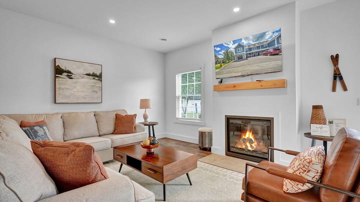 Modern Mountain Bliss | Walking Distance To Town! - Ellicottville, NY