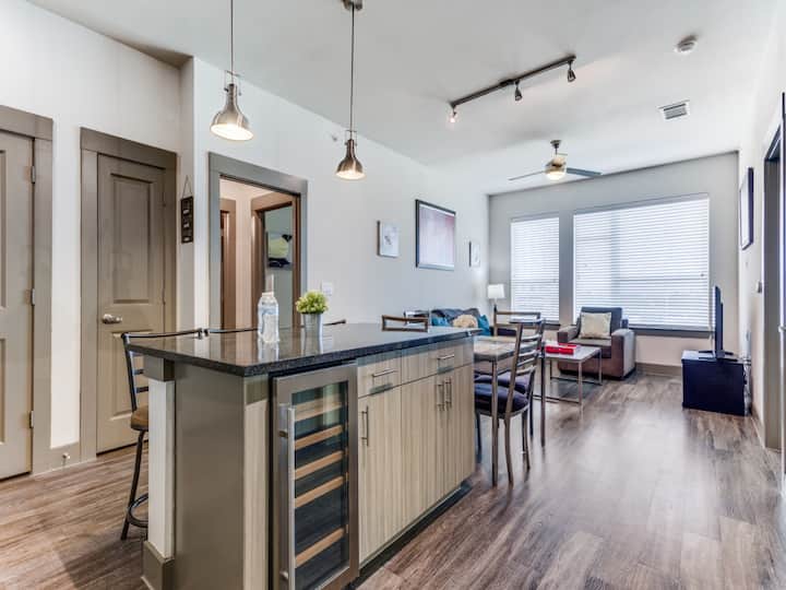 Best North Dallas 2 Bed 2 Bath | Free Parking |W/d - Plano, TX