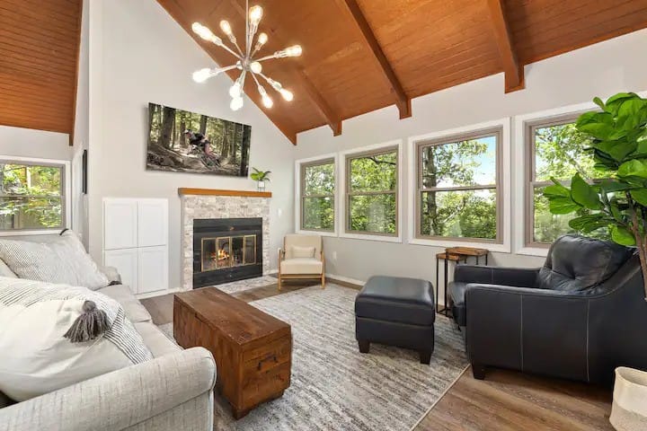 Tree Top Retreat By Lake Norwood - Bella Vista, AR
