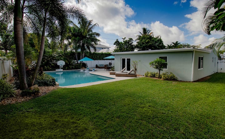 The Cottage - Delray Beach, FL