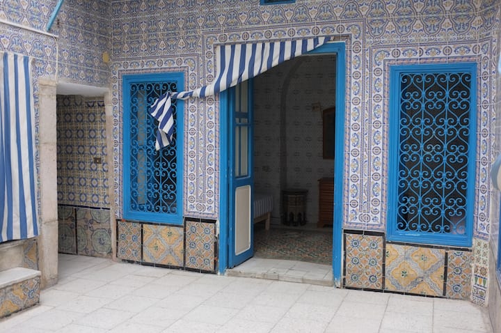 Belle Maison Dans La Médina - Tunis