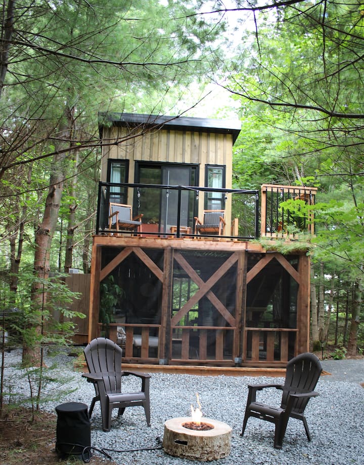 Treehouse - Unique Off Grid Stay - Wolfville
