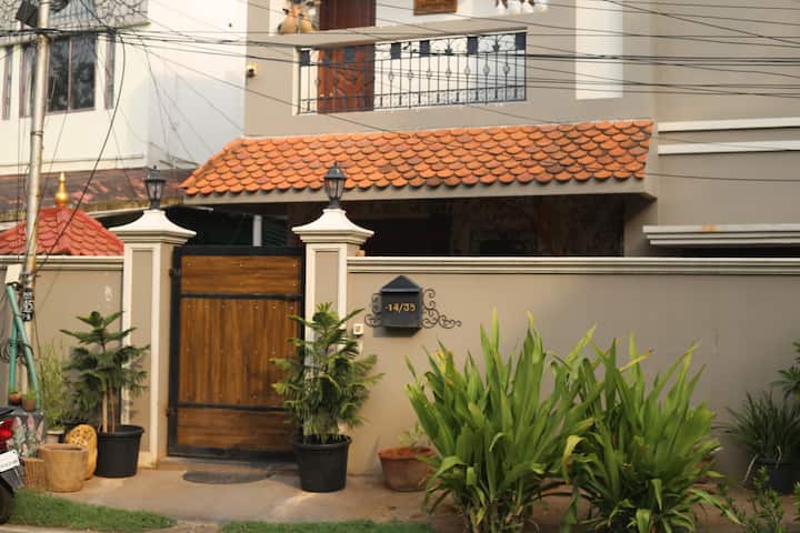 Heart Of City ,Relax In Style - Chennai