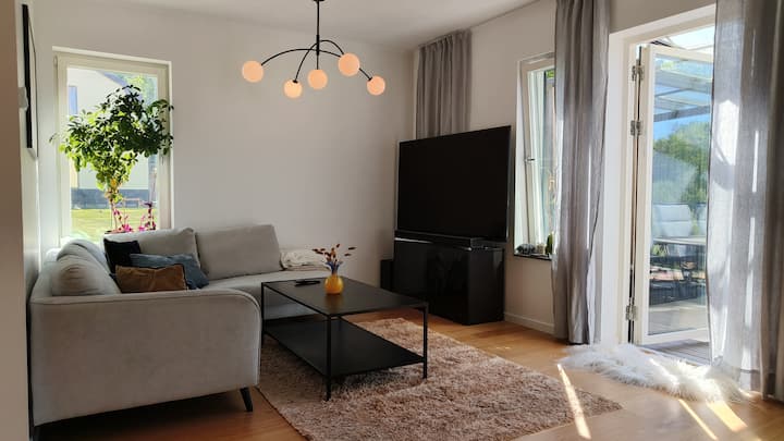 Great House In Lush Surroundings - Stockholm
