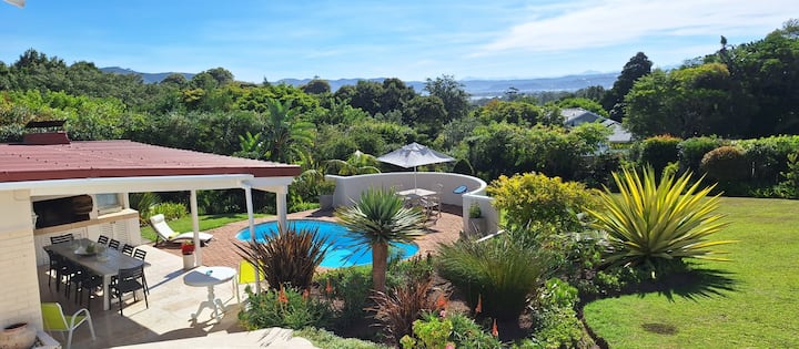 Knysna Family Holiday Home - Knysna