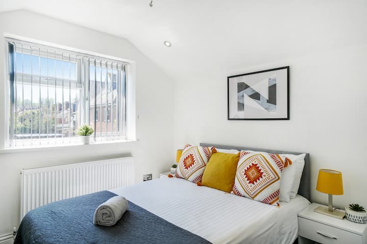 Spacious 6bed In Central Reading W/prking & Garden - Reading