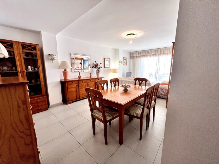 3 Room Apt, 2 Mins From Beach! - Miramar