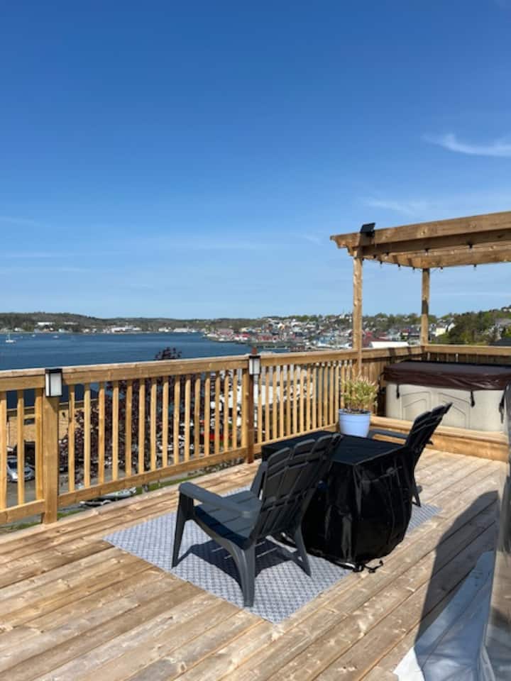 *The Ship Dome*
Located In Lunenburg - Lunenburg