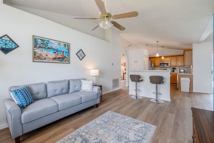 Disney Castle Cove (Pool & Community Boat Ramp) - Winter Haven