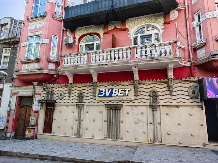 Sunny Studio In City Center - Varna