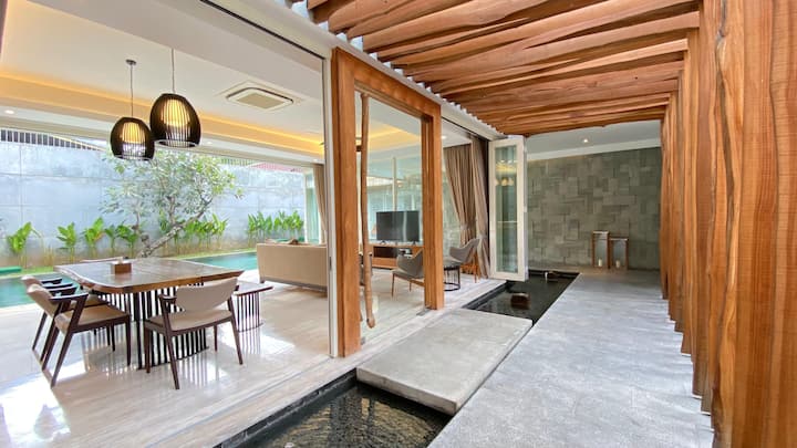 Tranquil 4br Villa | Big Pool & Garage | Seminyak - Seminyak