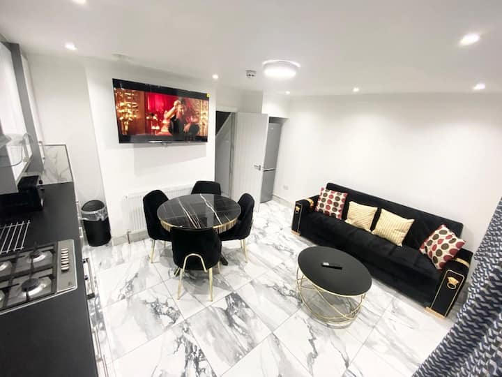 Royal Boutique Westminster Lodge By London Sleep9 - Hounslow