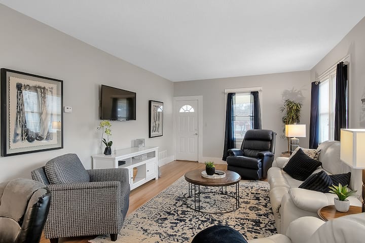 Yellow "Sleepy Hollow" Bungalow - Wichita, KS