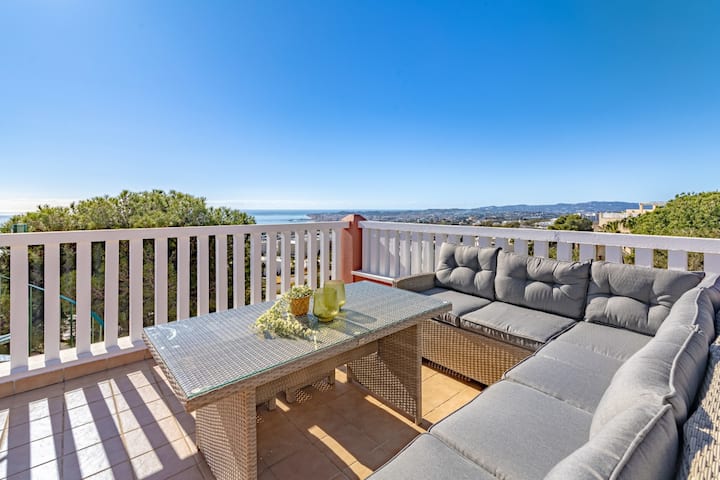 Beautiful And Spacious Penthouse In Higuerón. - Mijas