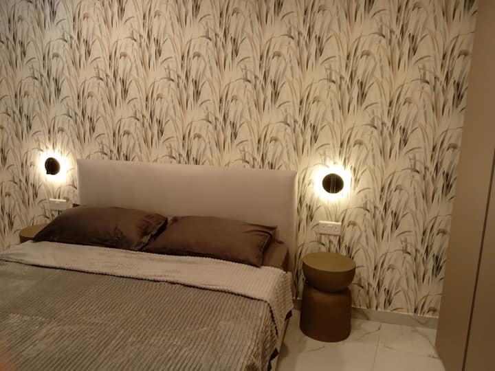 Designer Finished Apartment Close To The Beach - Malta
