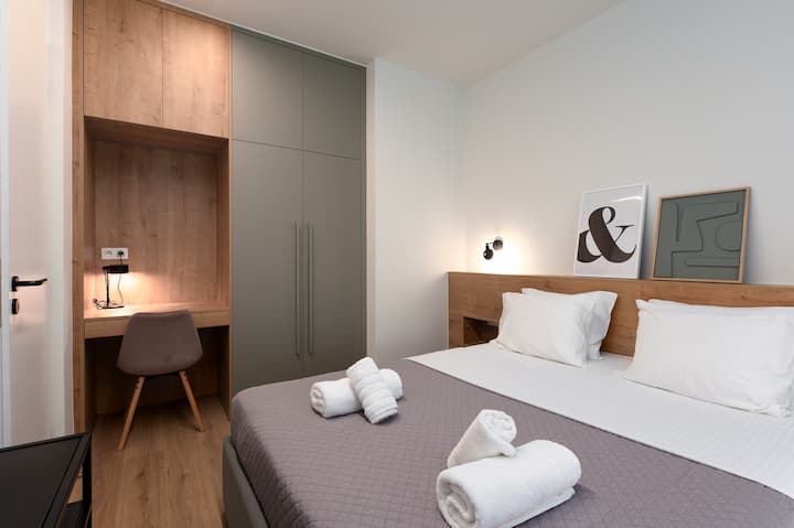 Calm 1br Apartment By Ivy Vacation Rentals - Athen