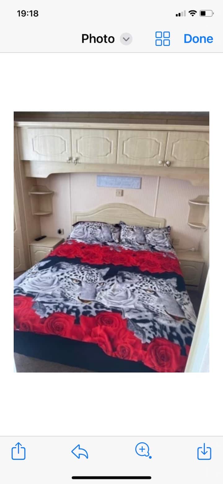 Rh’s 6 Berth Caravan - Abergele